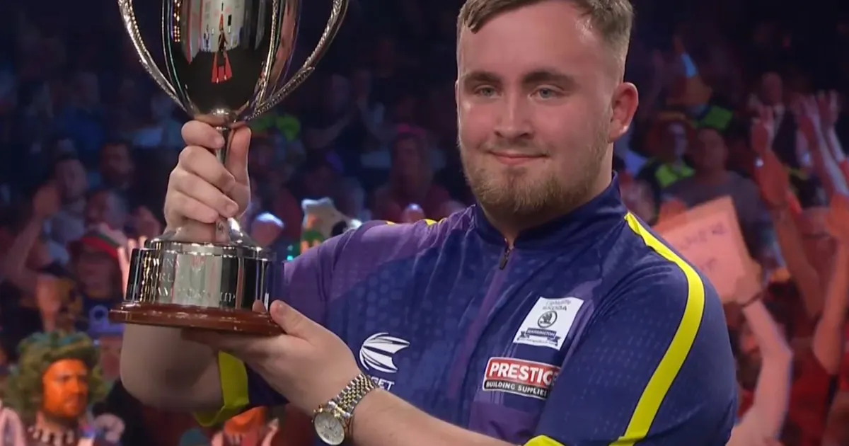 Superieure Luke Littler weerstaat comeback Gian van Veen en pakt ...