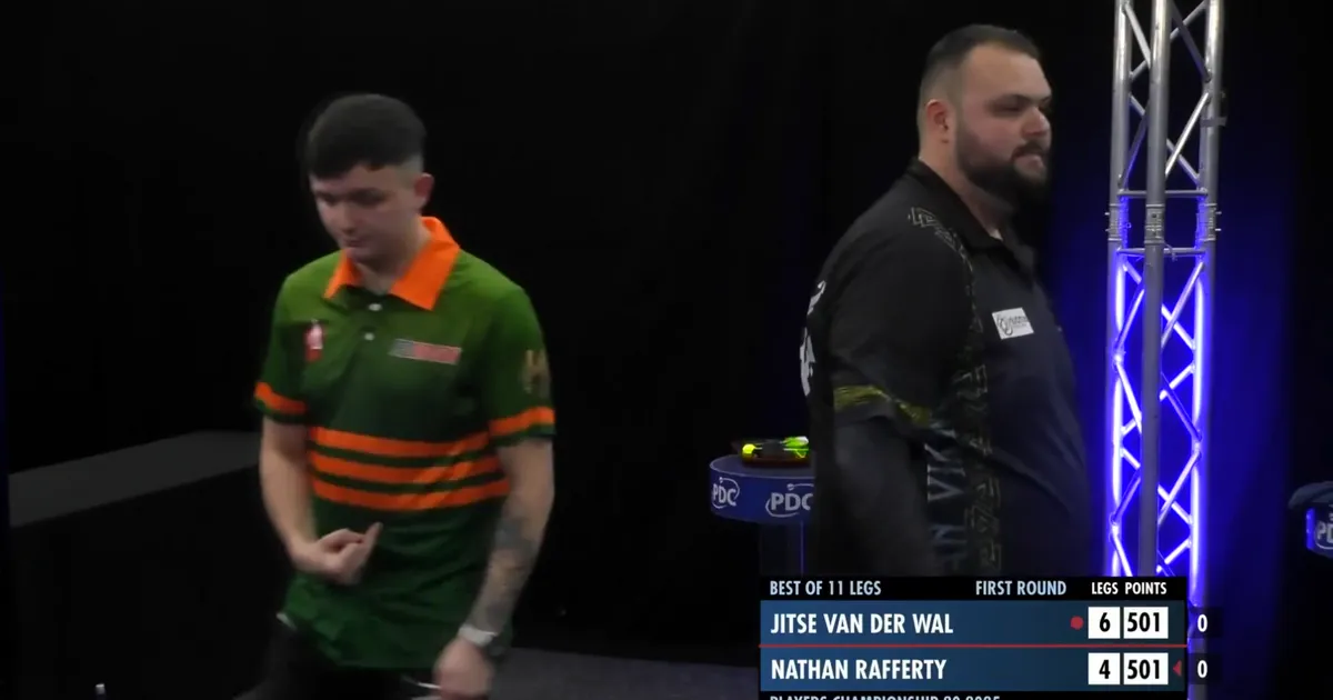 VIDEO: Nathan Rafferty steekt middelvinger op na verliespartij tegen ...