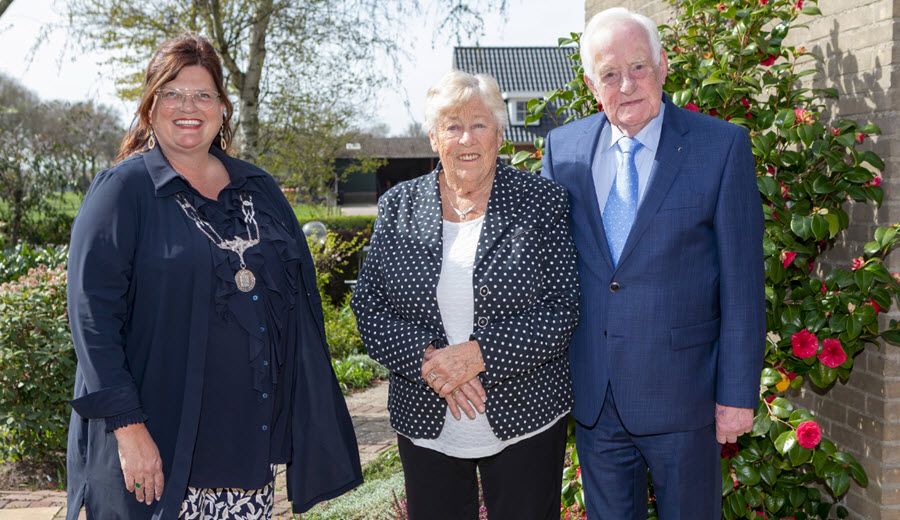 Diamanten bruiloft voor Marry en Berry van Eijk