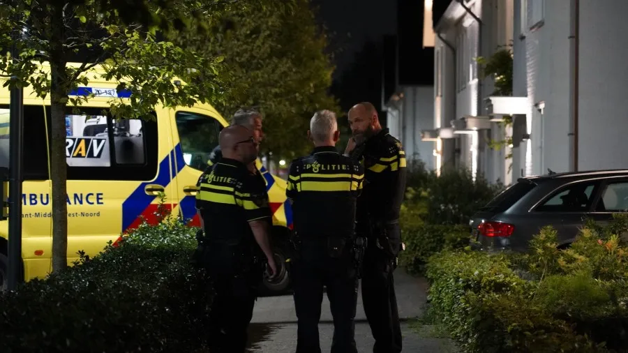 Bewoner gewond bij woningoverval