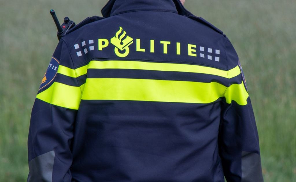 Politie waarschuwt voor oplichters die zich voordoen als agenten