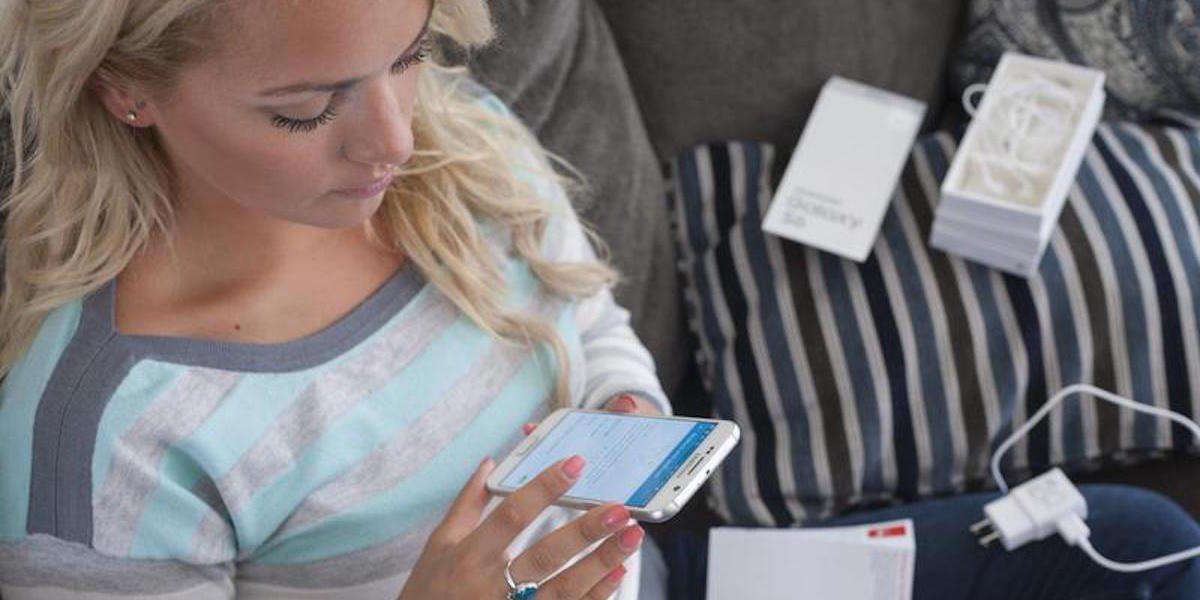 Data overzetten van je oude naar je nieuwe telefoon met Samsung Smart ...