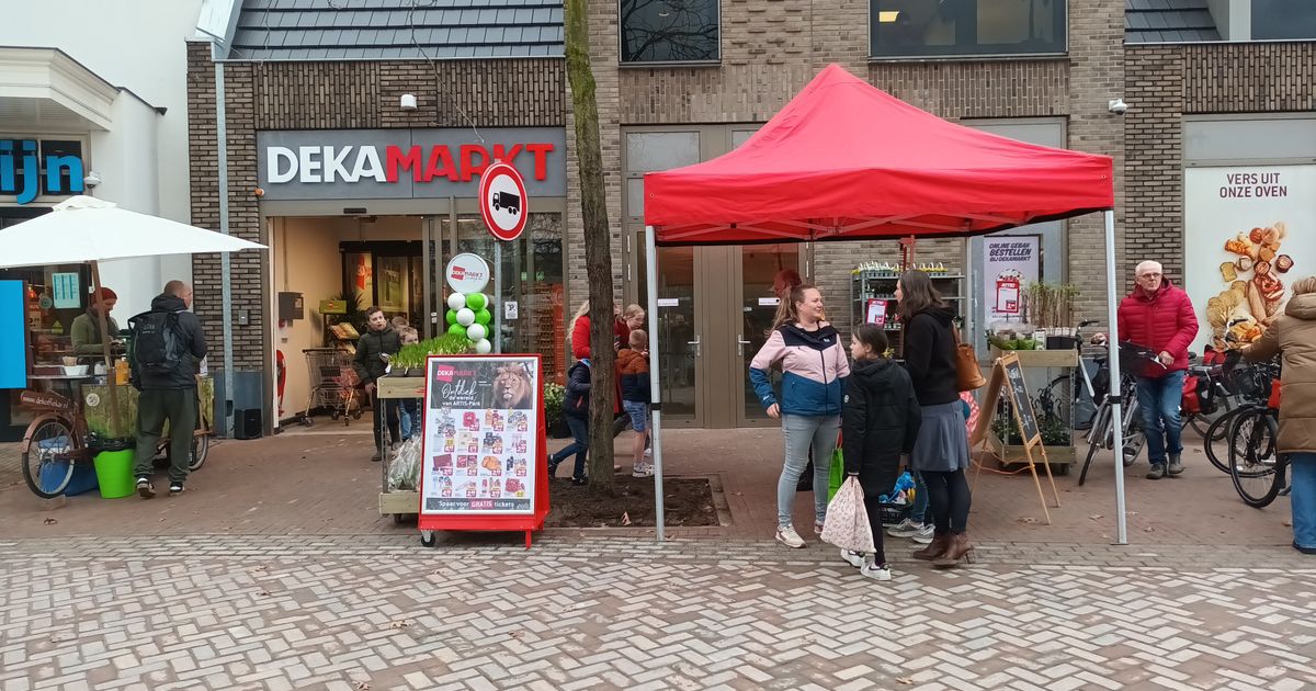 Deka Markt terug in nieuw pand centrum Lunteren