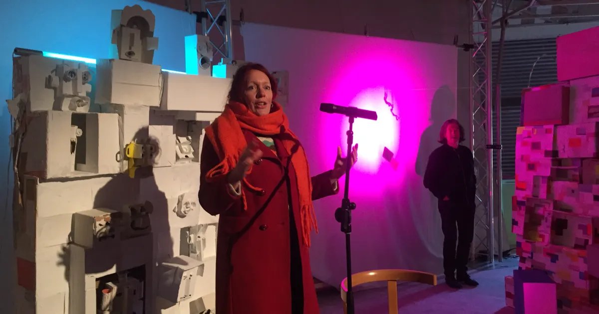 Prachtige expositie 'REGELCIRCUS' van Eva Blaak in de Stingerbol