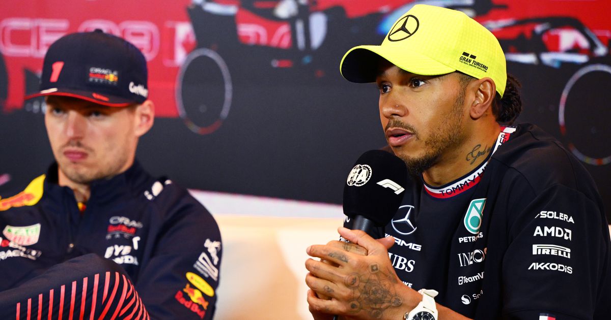 Hamilton verzucht: 'Wij nemen updates mee, Red Bull staat te chillen'