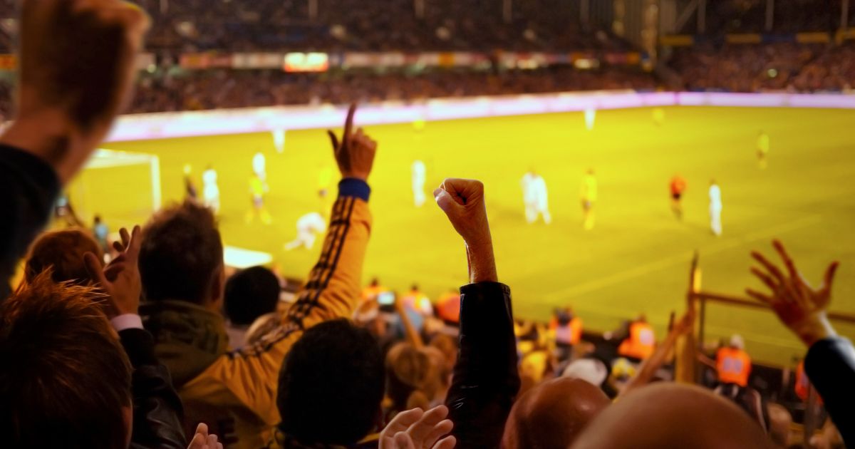 Austria Salzburg vs Red Bull is een unieke derby van cultuur versus ...