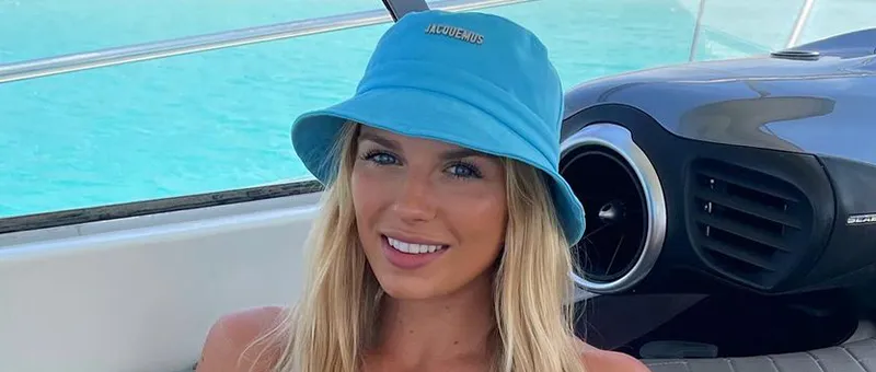 WAG #34: de prachtige jeugdliefde Naomi Dann van Harvey Barnes