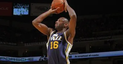 Francisco Elson: de enige Nederlander die kampioen werd in de NBA