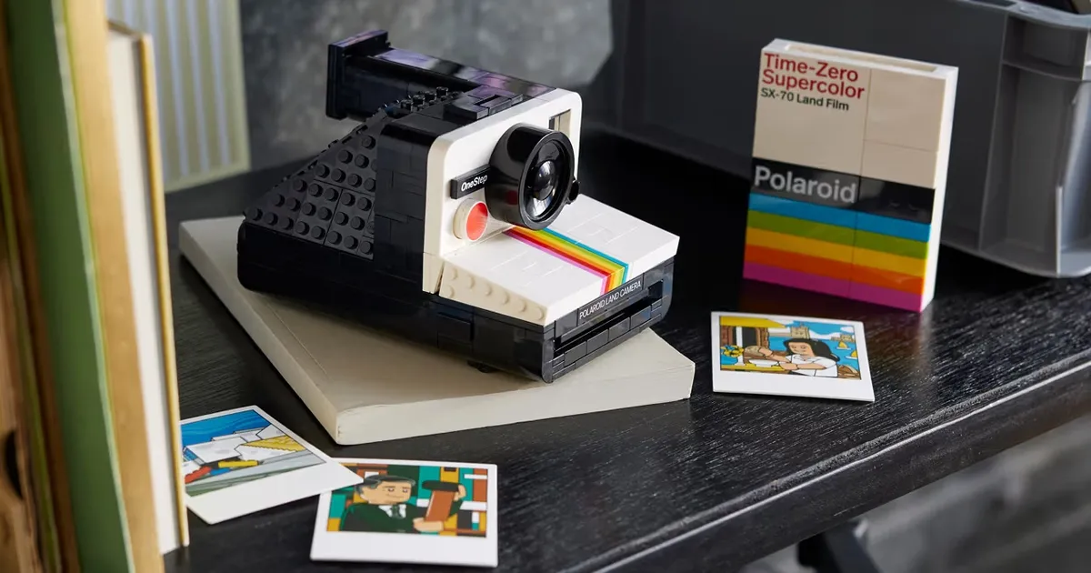 De LEGO Polaroid camera is er eentje die je moet hebben