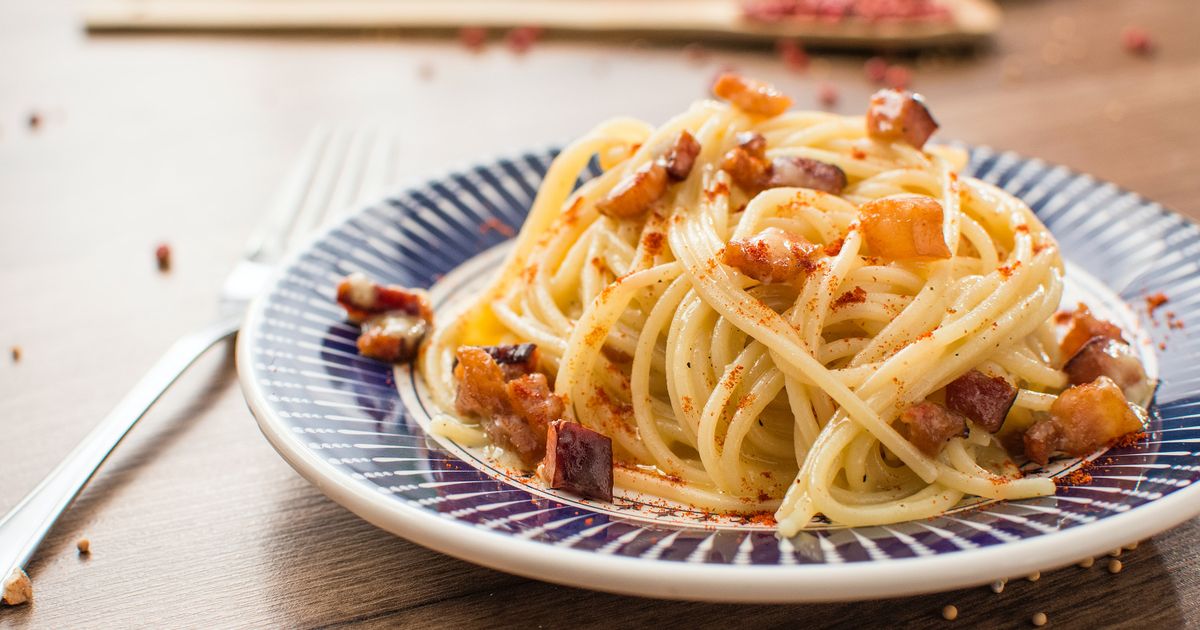 Verdien 5000 euro door een hele maand alleen maar pasta te eten