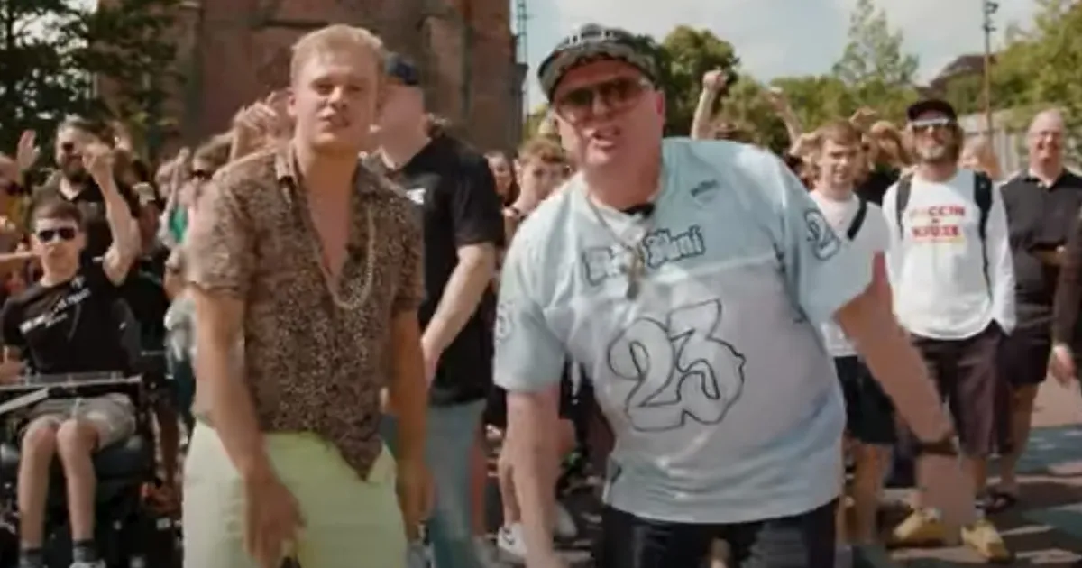 Jan Roos en Dennis Schouten brengen rapnummer uit