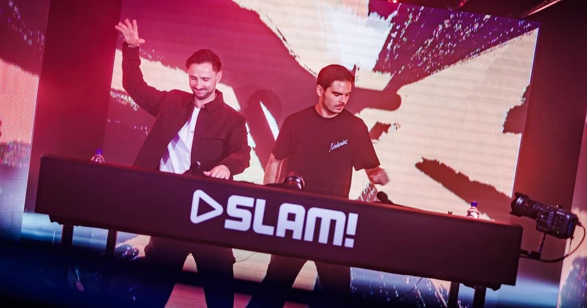 Geniet de hele maand van nostalgische hits met de SLAM! Countdown