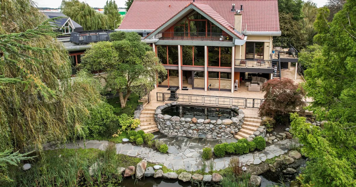 Funda Toppers #124: Luxe landhuis in Delfgauw