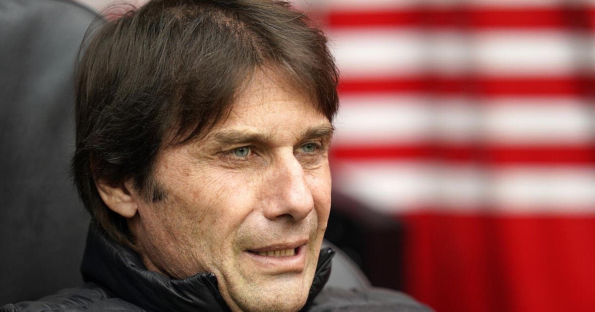 Antonio Conte va signer à Naples