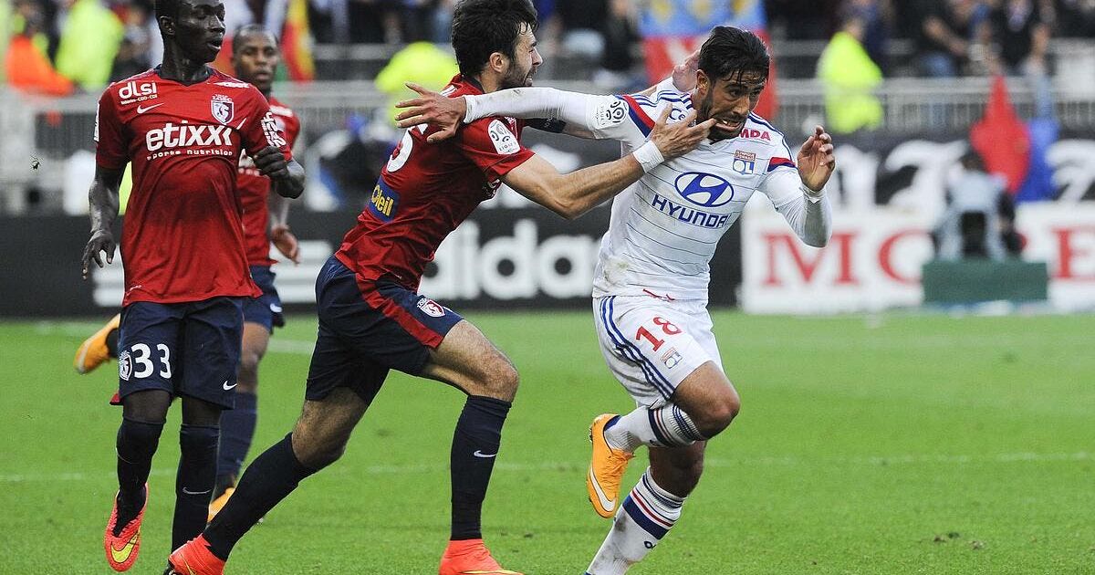 Avant de dire oui aux Bleuets, Fékir a bien réfléchi