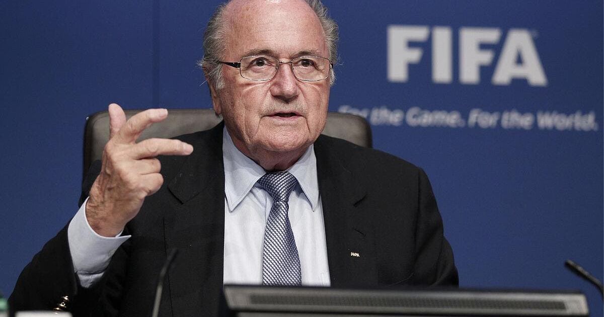 Blatter cultive le flou artistique face au racisme dans le foot