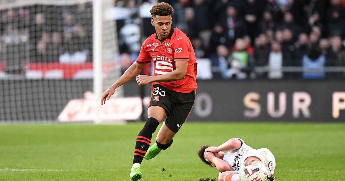 Désiré Doué change d’agent et vise le PSG