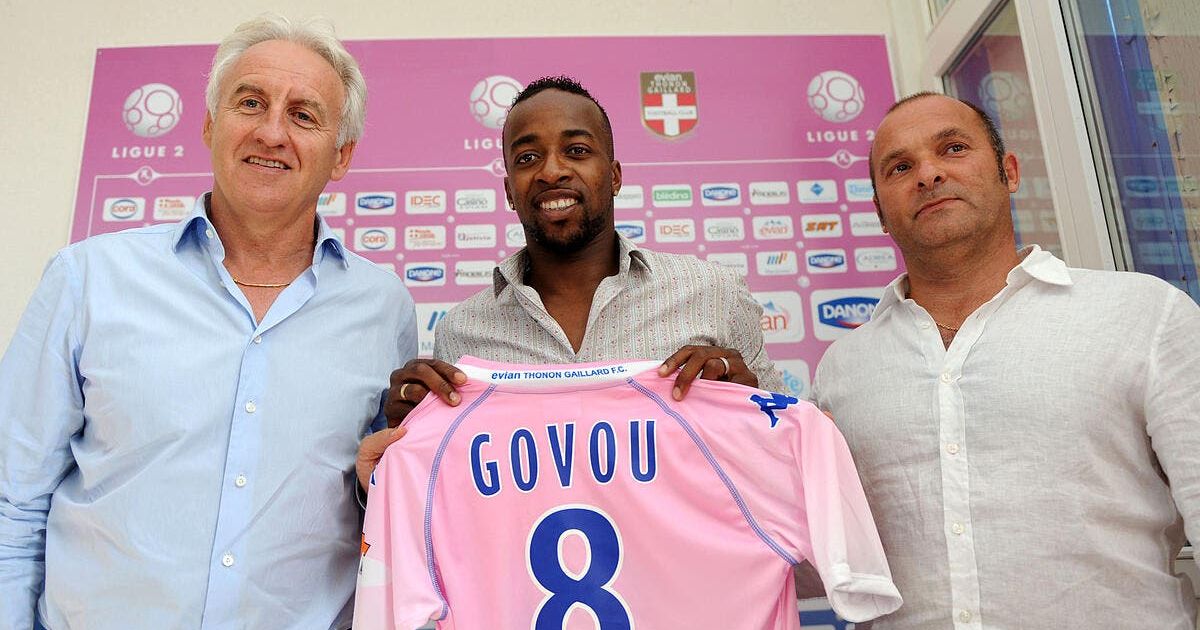 Govou tente officiellement l'expérience Evian