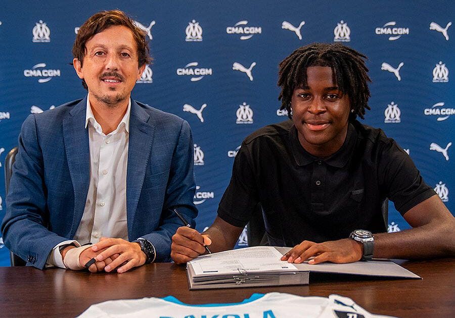 Officiel : Darryl Bakola signe à l’OM