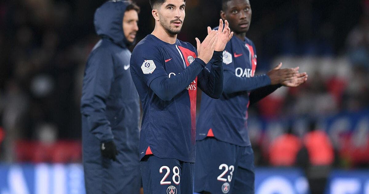 PSG : Carlos Soler a une cote inexplicable au mercato