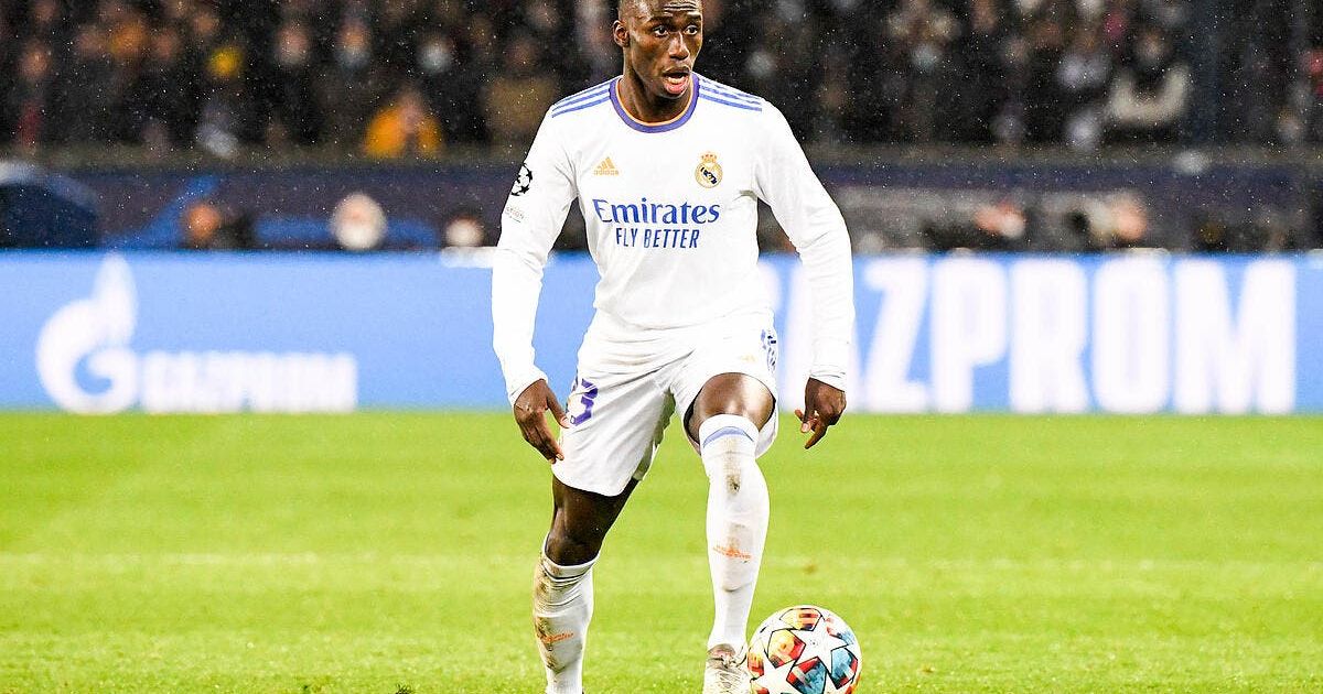 PSG : Ferland Mendy, la surprise XXL du mercato