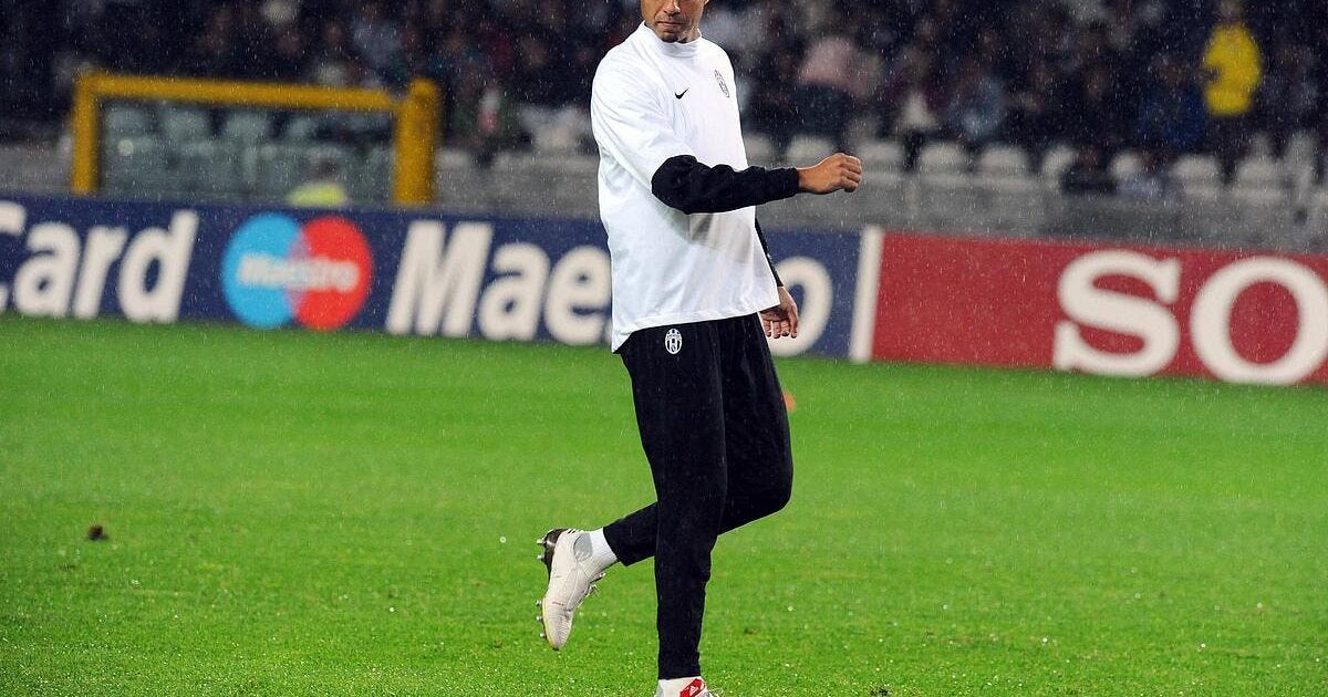 Trezeguet met fin à son contrat avec Bani Yas