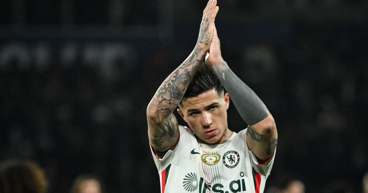 Chelsea : Enzo Fernandez écarté, Rosenior frappe fort