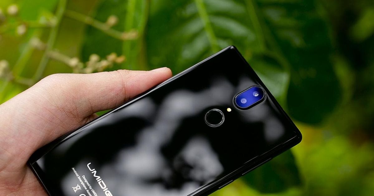 UMIDIGI Crystal Official Hands On Video and Photo Shoot