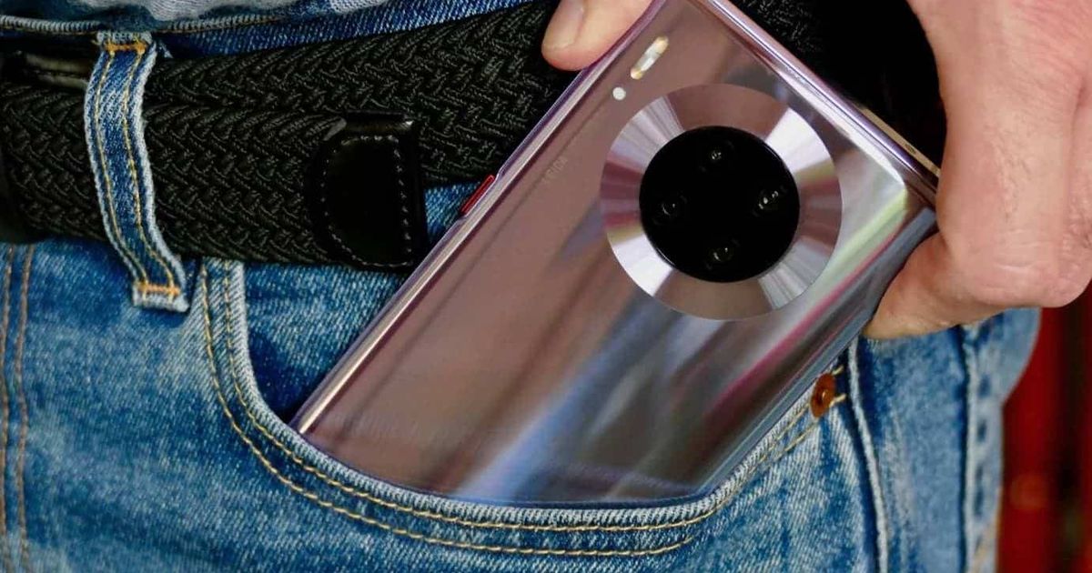 Huawei New 4G Phone with Circular Rear Camera and Hyperbolic OLED ...