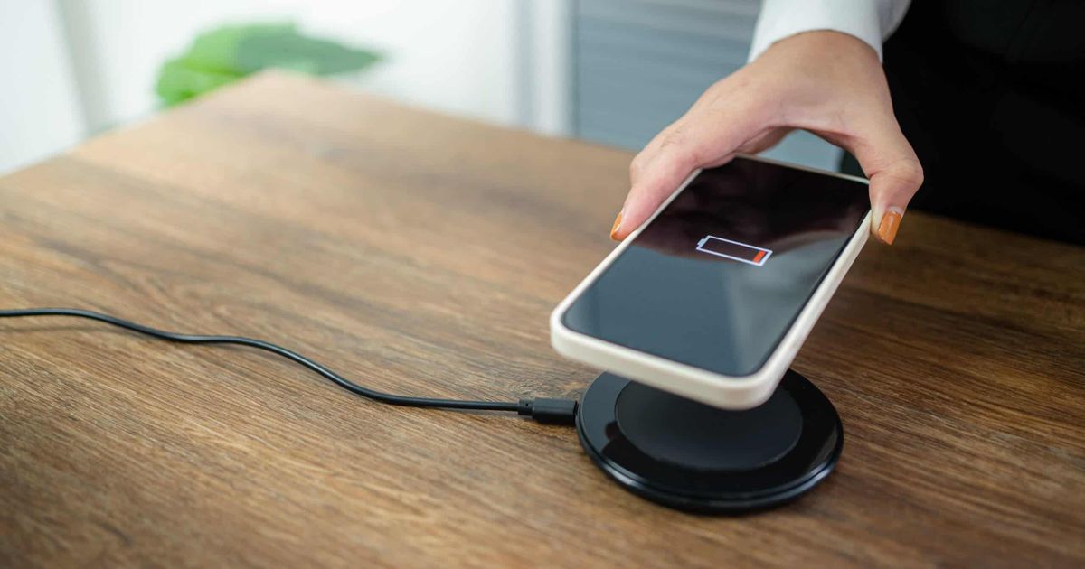 5 serious mistakes we make when charging our smartphone!