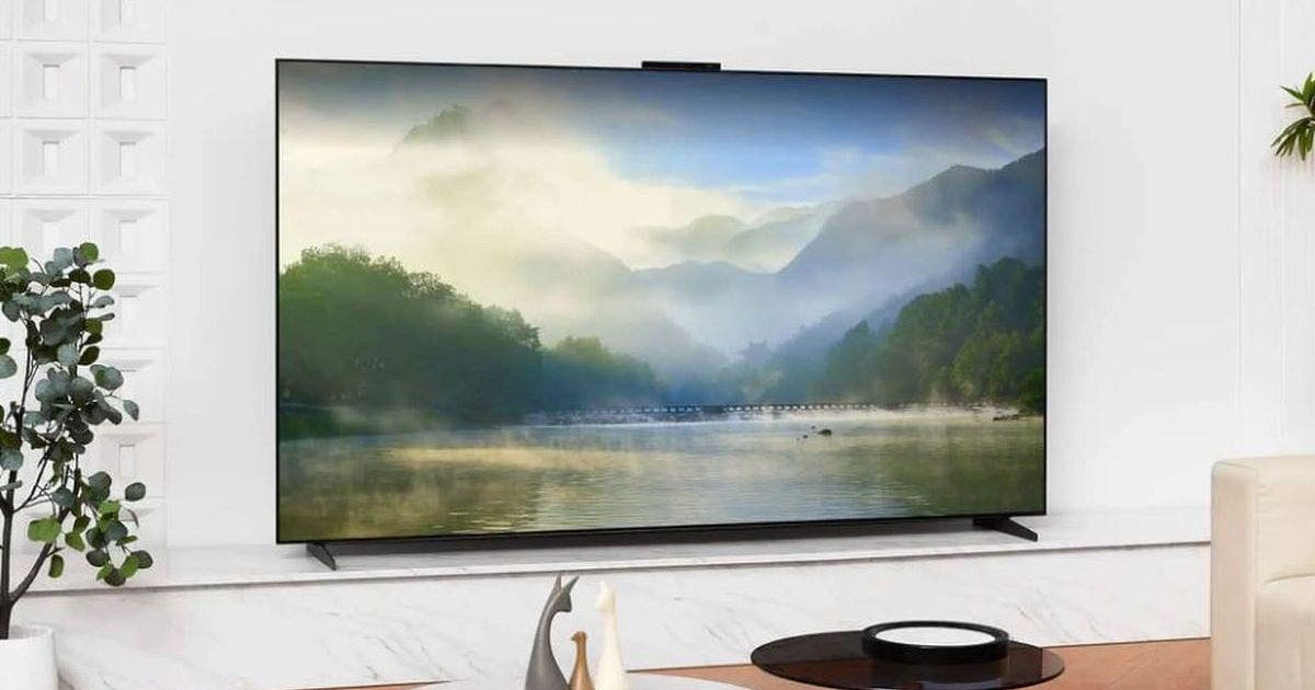 Huawei Smart Screen V5 released with a pointing remote control