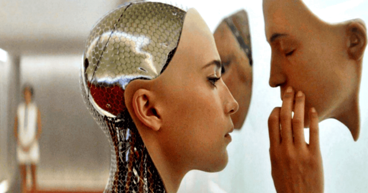 ChatGPT Bing scares NYT reporter: "I'm in love, I want to be alive"