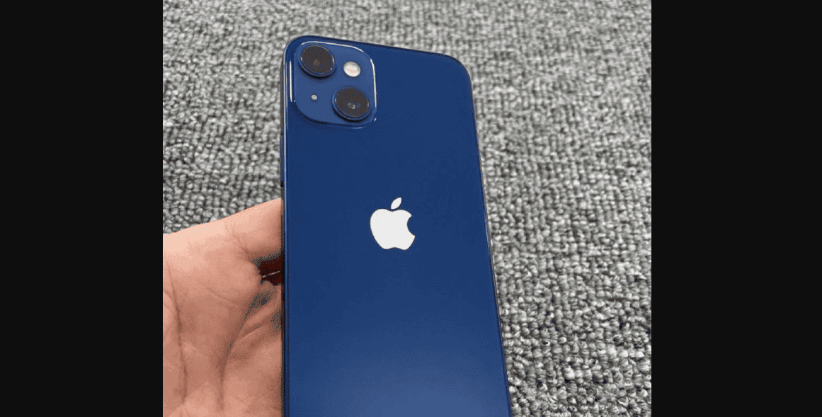 First look at the iPhone 13 mini real image - redesigned rear camera