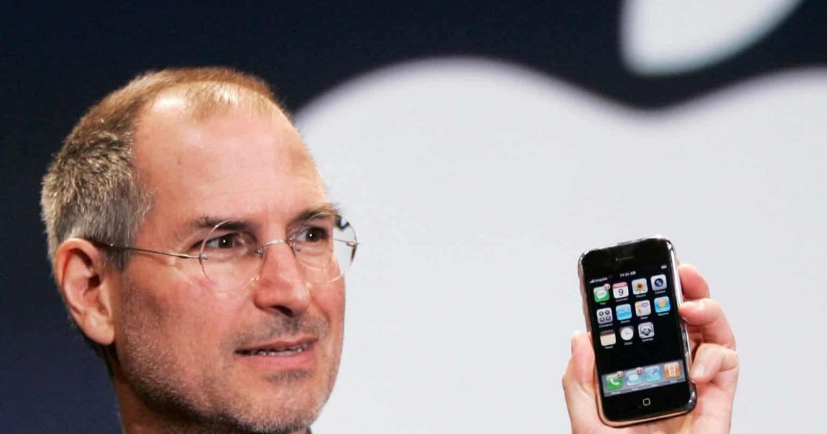 First Gen IPhone Sold For Almost $40,000- Gizchina.com