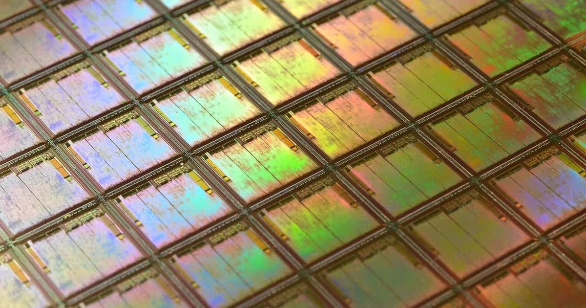 What Are RISC-V Chipsets and How Will They Redefine Next-gen Wearable Tech