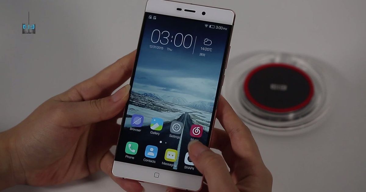 Video: Elephone M3 Helio P10 running Vibe UI