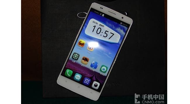 The Oppo Ulike 2S is a self portrait machine!