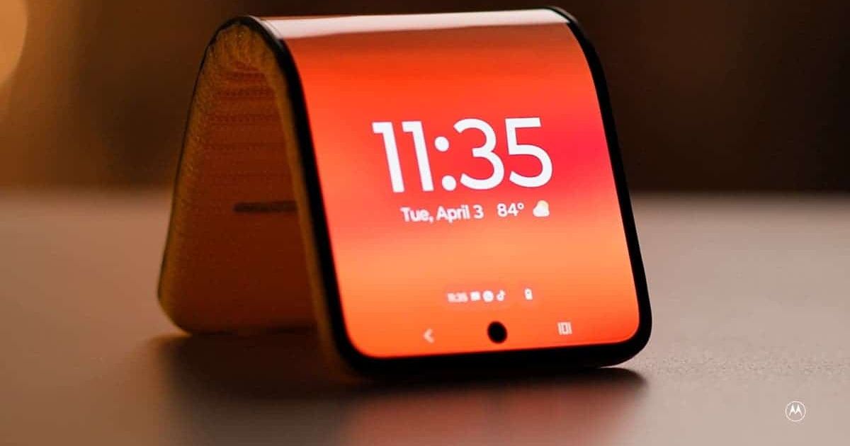 Motorola unveils adaptive pOLED display concept and much more