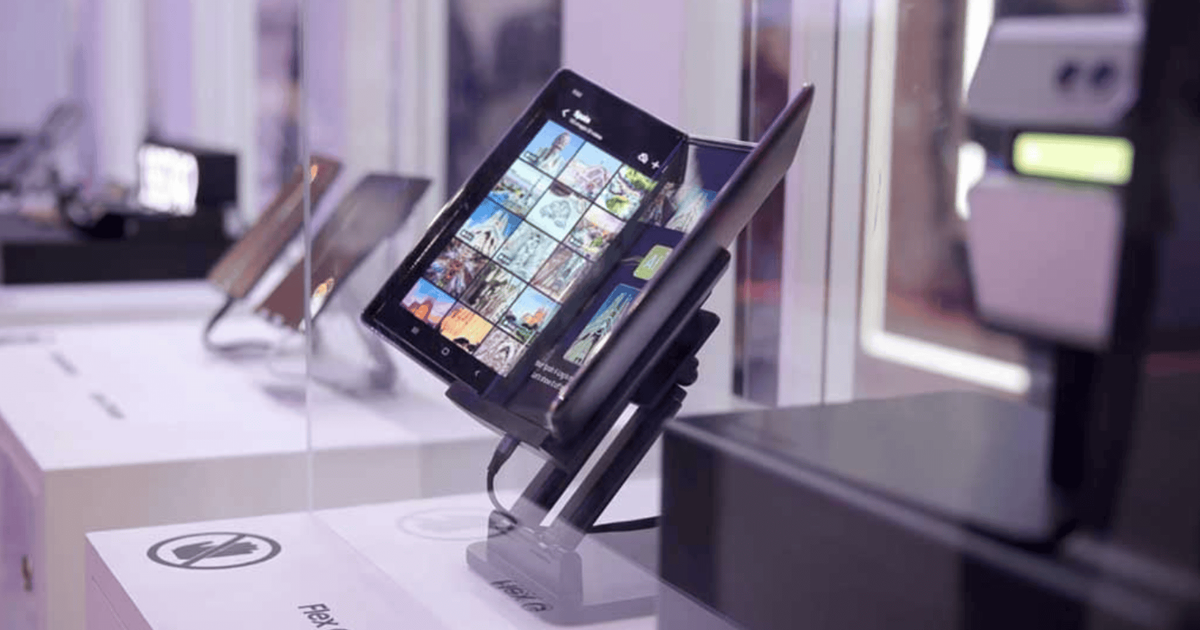 Samsung’s Tri-Fold Phone: Big Screen, Powerful Specs, and a Bold New Design