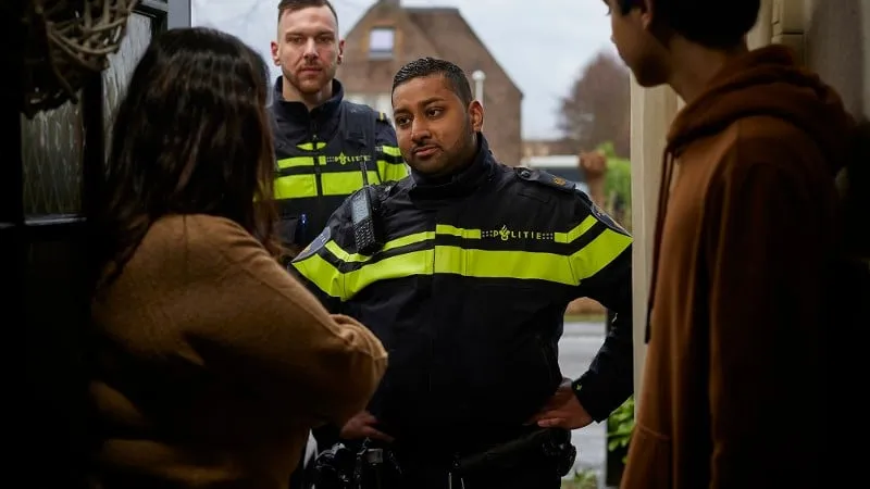 Politie komt ook langs bij digitale criminaliteit