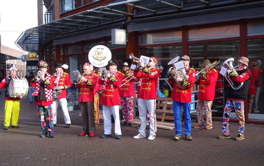 Voorproefje op Carnaval in Goirle: muziek, vlaggen en optocht op komst