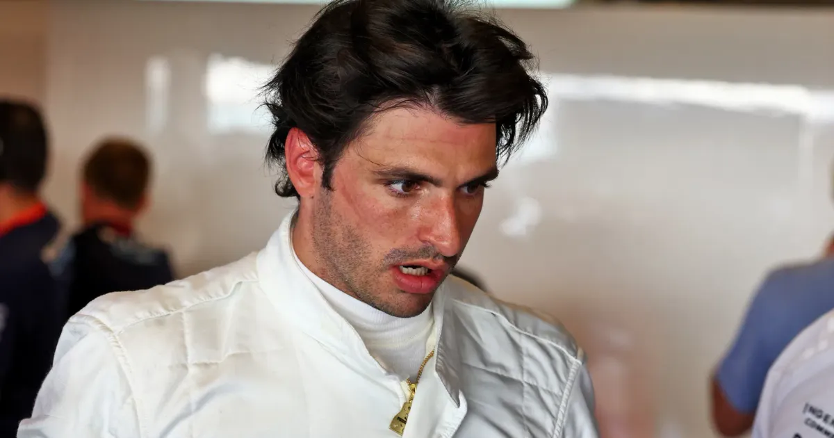 Extreme druk op Hamilton en het Ferrari-management in 2025 door Sainz