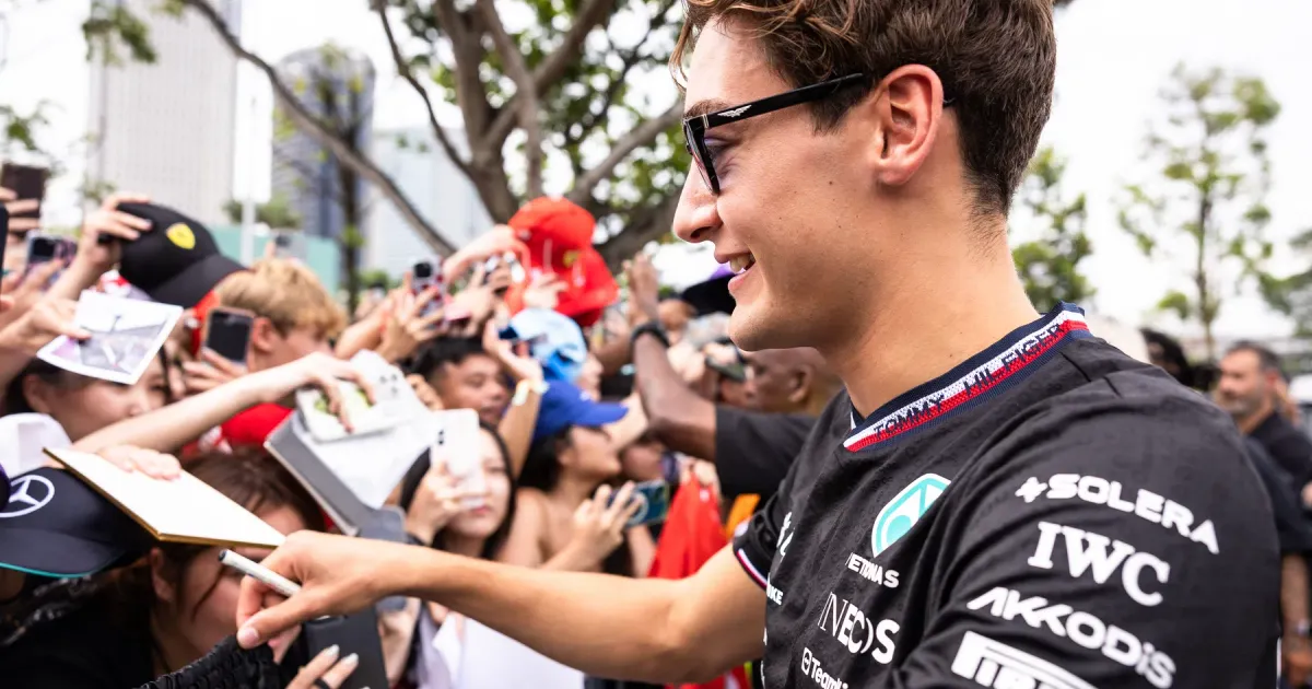 Horner bevestigt: ‘Red Bull denkt aan Russell als versterking voor ‘26’