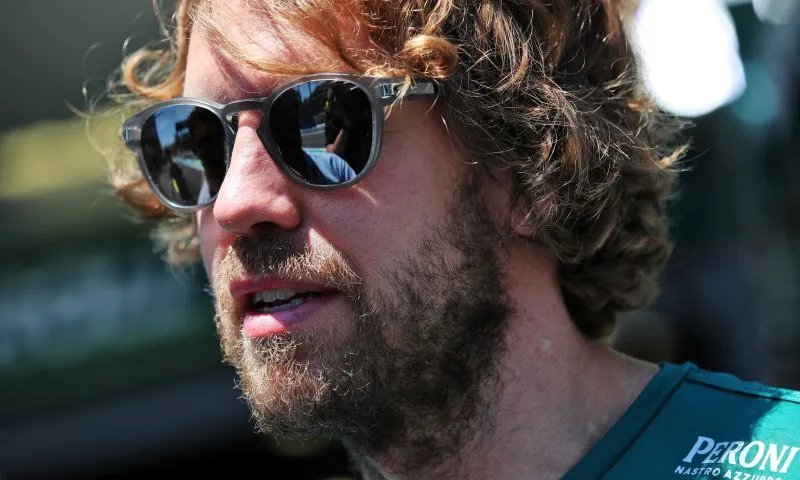 Vettel appears in Canada with activist message on T-shirt