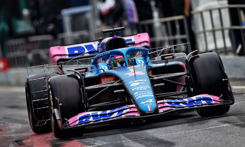 F1 Social Stint | The blue Alpine is back on the paddock