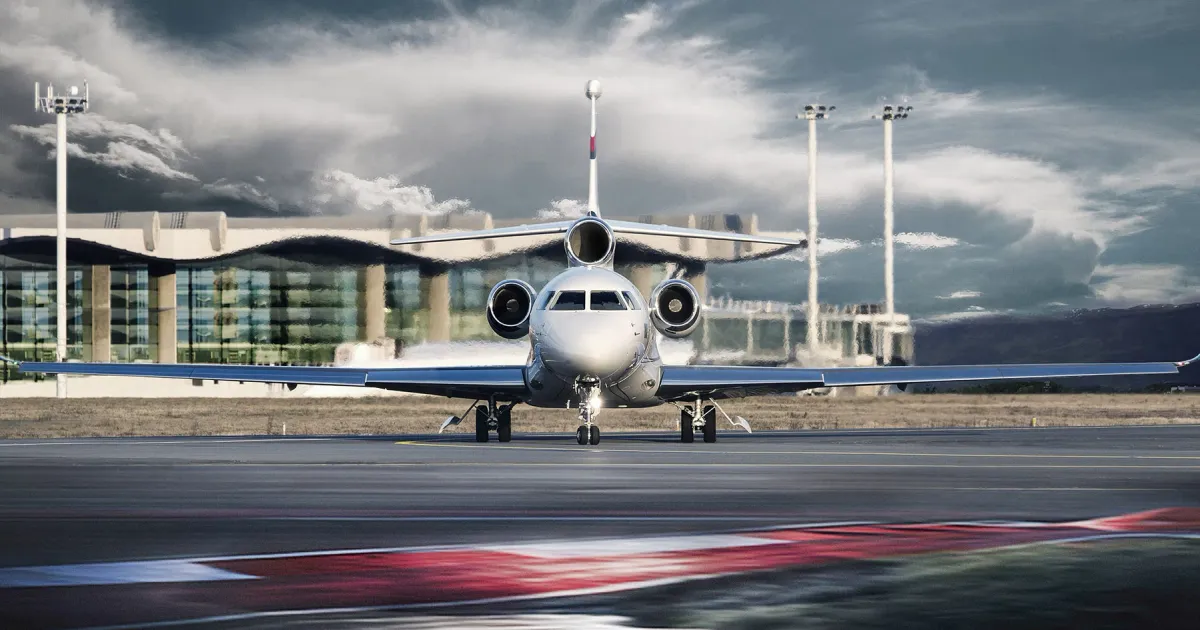 Verstappen's new private plane revealed: Here is the stunning Falcon 8X!