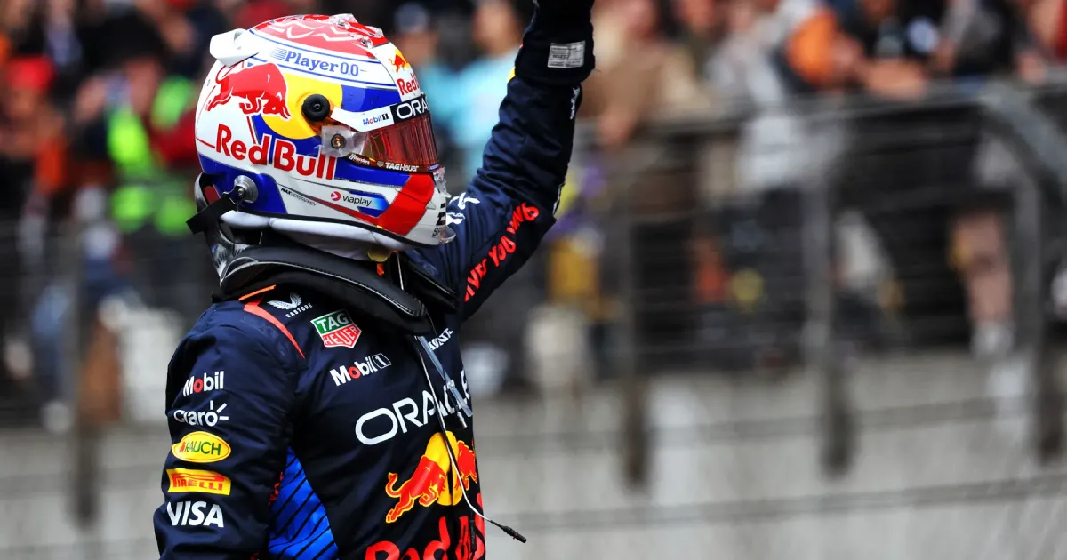 Bleibt Max Verstappen also definitiv bei Red Bull? Das sagt er doch gar ...