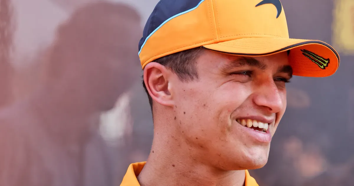 Norris neemt wraak op Sainz na plaagstootjes over de EK-finale