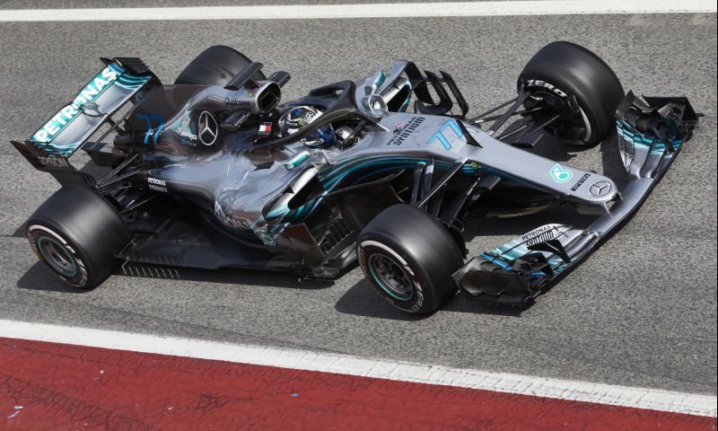 Mercedes test voorafgaand aan Barcelona de W10: "Dat moet echt gebeuren"