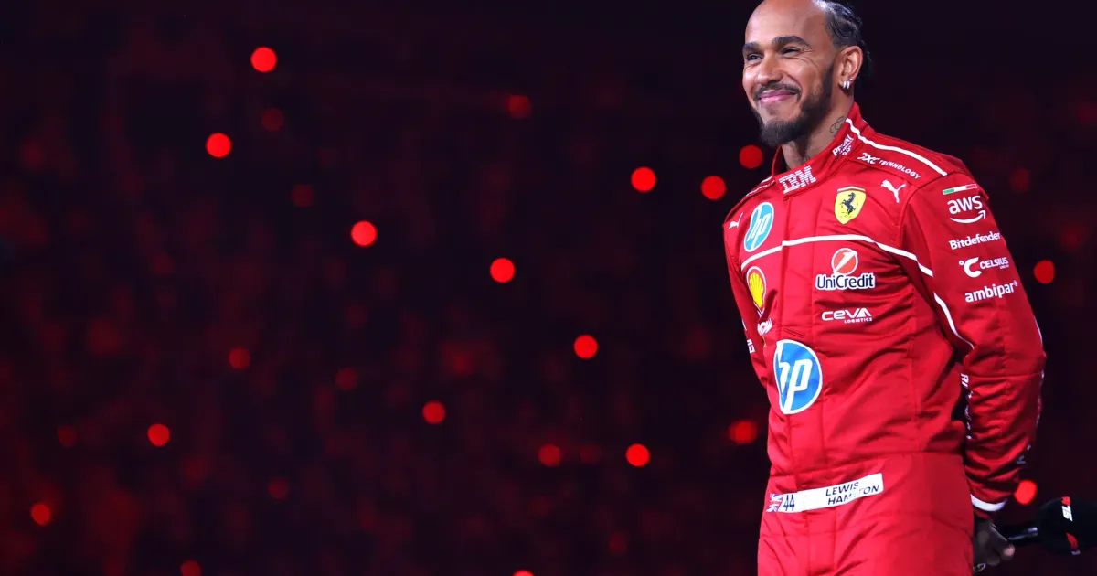 Hamilton faces odd challenge at Ferrari: "Otherwise I won't fit in the car"